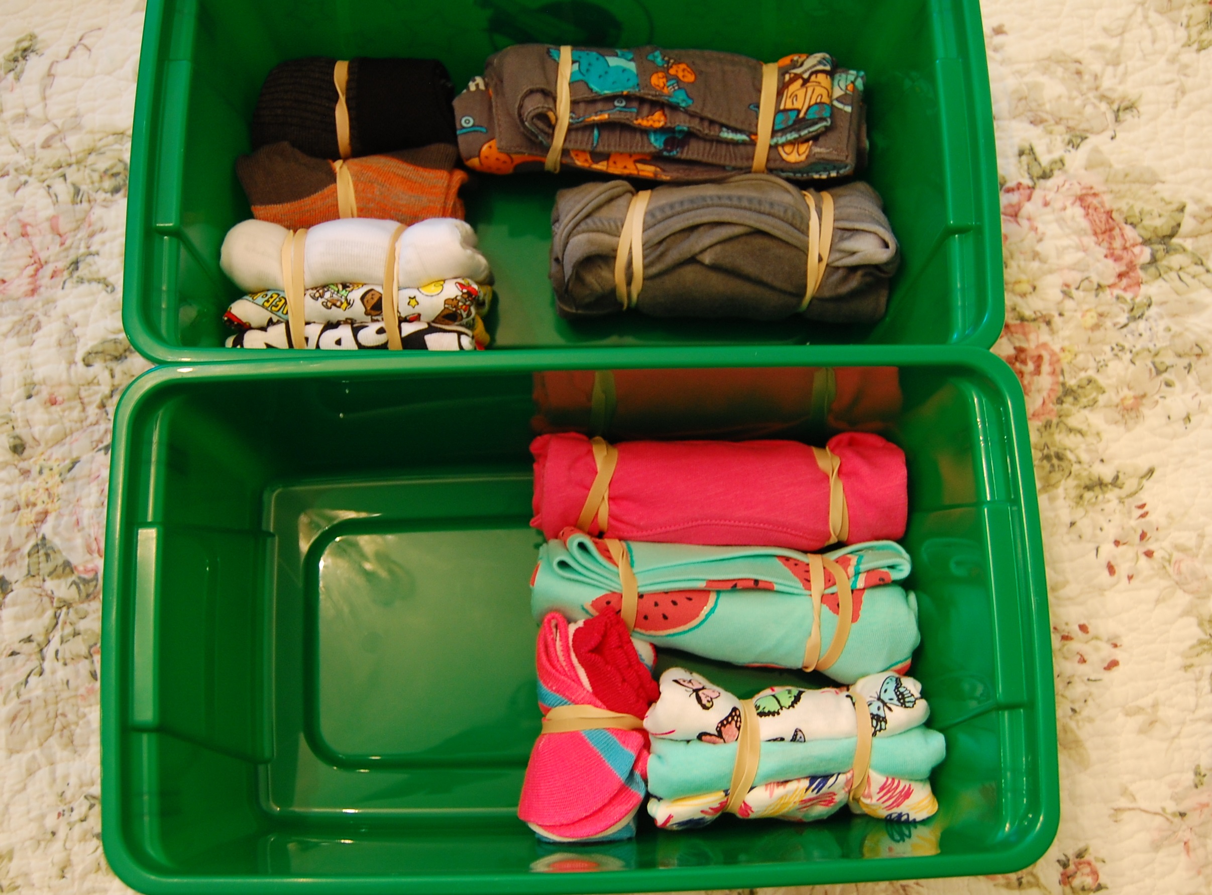 Packing a Shoe Box for Operation Christmas Child – What Fits Inside the ...